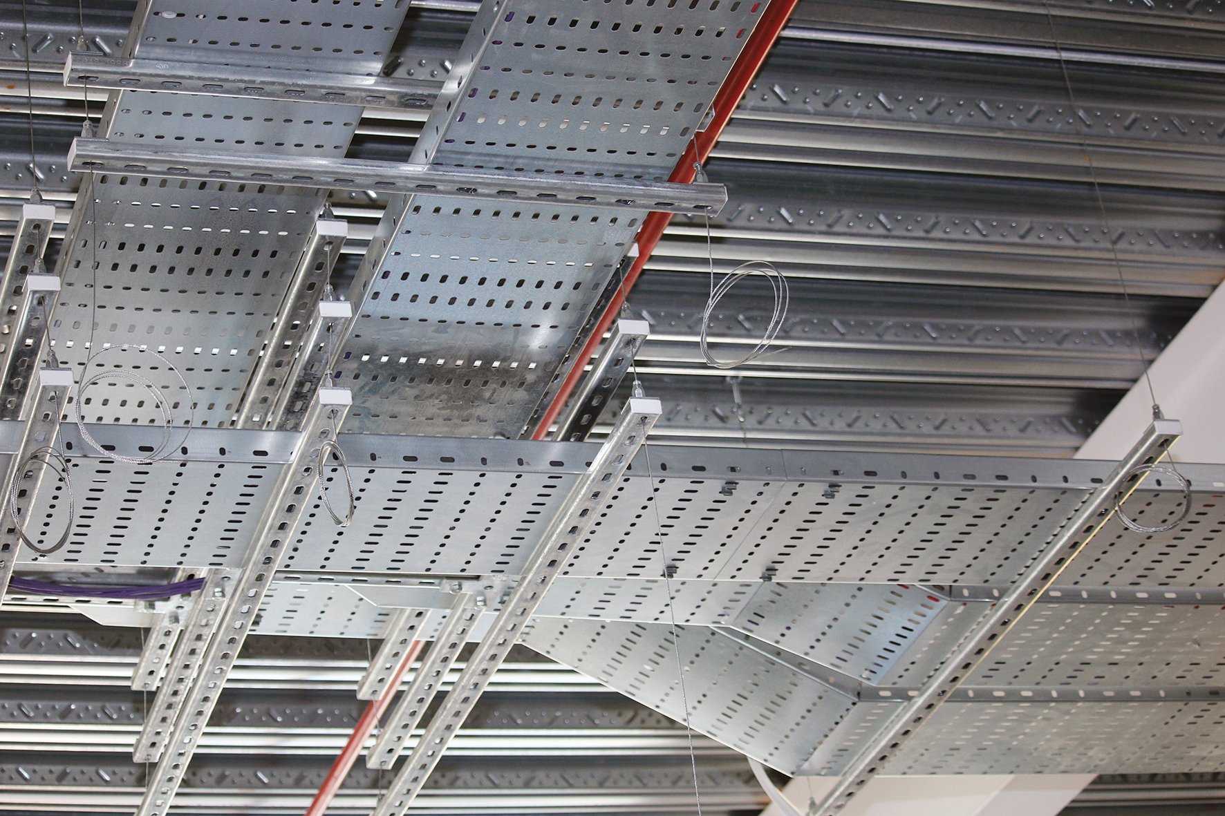 An honest review of wire suspension systems for M&E Installations. - MIDFIX